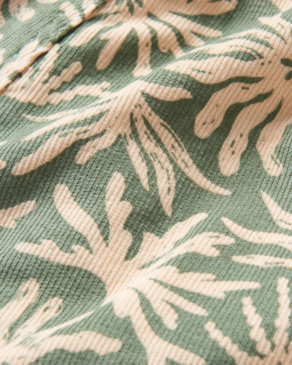 Santosa Organic Cotton Cord Short Seaweed Pistachio – Passenger