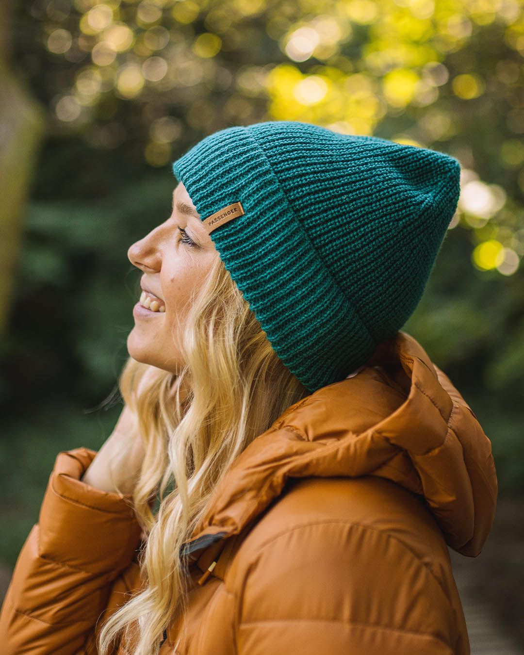 Bonnet en acrylique Compass vert sapin ombré – Passenger